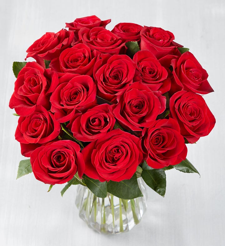 Ecuador Premiere Red Roses, 18 Stems